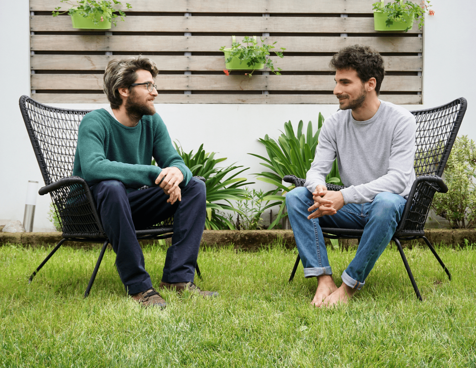 ‘Into the Wild’: A meta-synthesis of talking therapy in natural outdoor ...